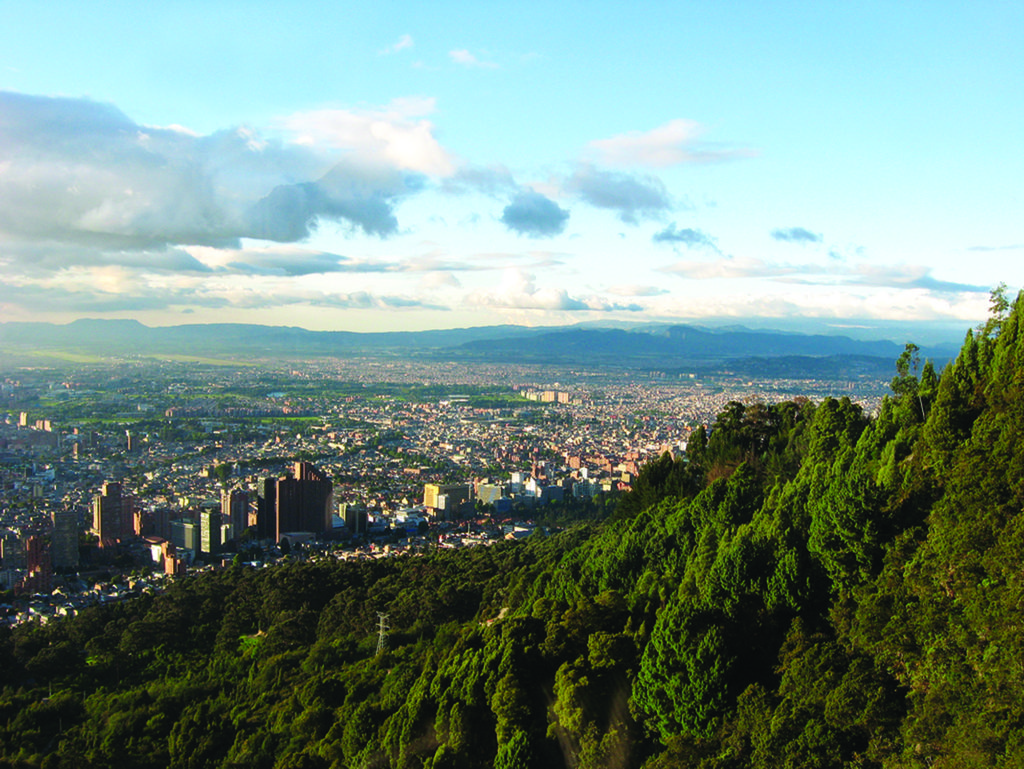 El gran mirador de la capital colombiana - Passport Travel Magazine