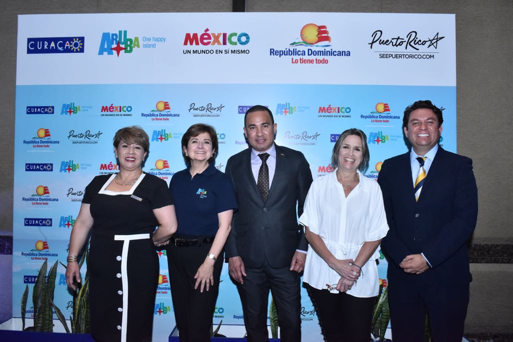 Sandra Rodríguez Curazao Maria Victoria Galán Aruba Julio Cesar Mordán ...